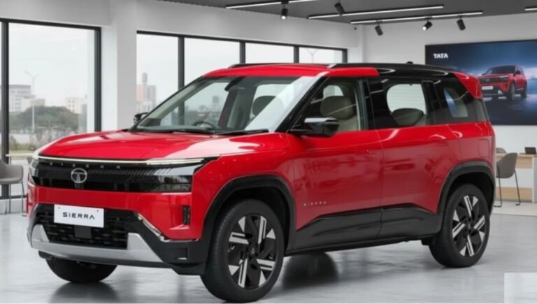 New Tata Sierra Mid-Spec: Dual Screens, HUD & Premium Cabin - Urban ...